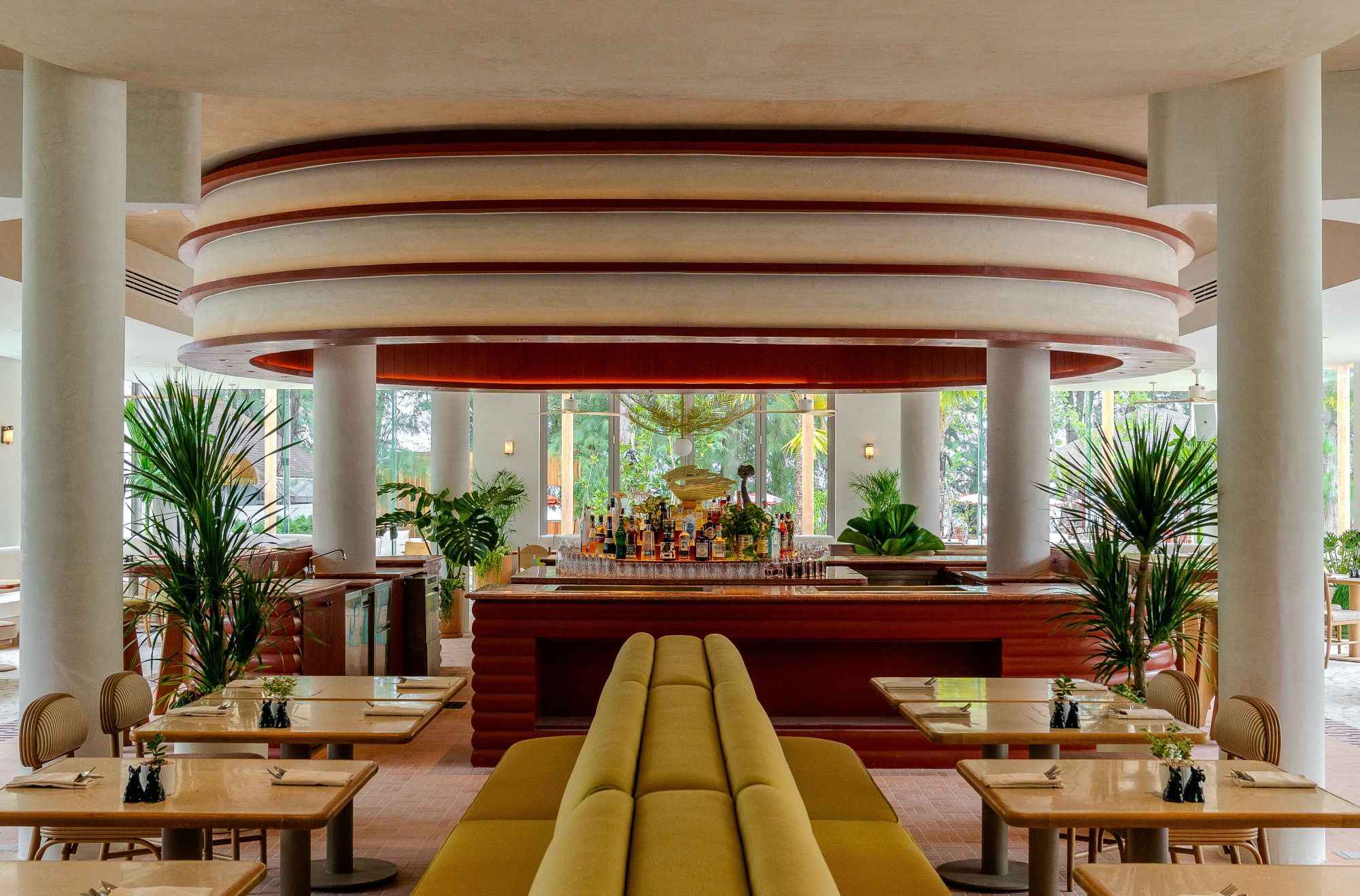 SYNTEC จับมือ SCX Corporation ในเครือ SC Asset เปิดตัว The Standard, Pattaya Na Jomtien ปลื้มยอด ...